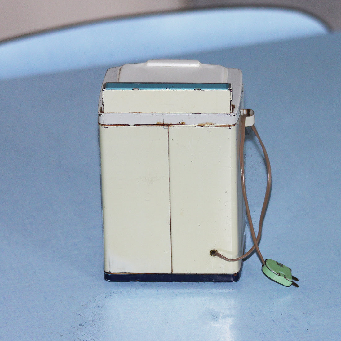 Old sheet metal washing machine doll toy Junior Automatic Washer – La ...