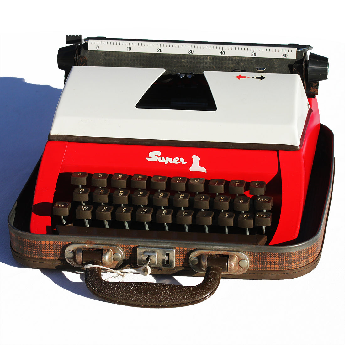 Junior typewriter vintage orange red model Super L Lilliput – La Roue ...